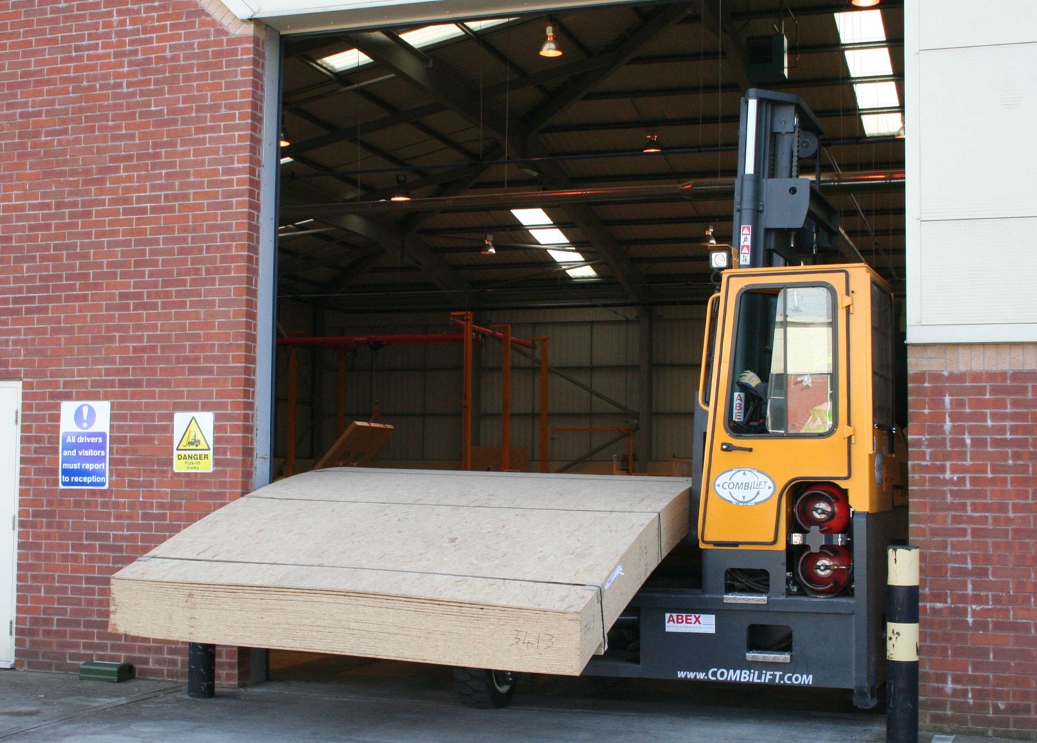 COMBILIFT C3500 - C5000 - Shamrock